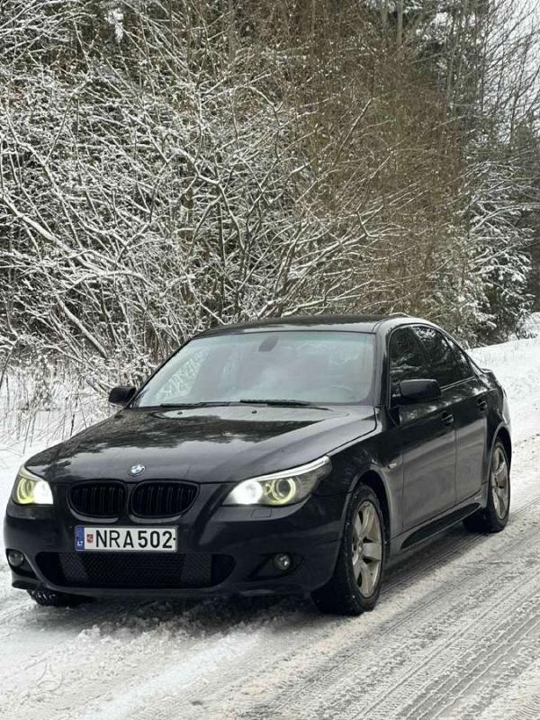 Melns BMW 530 2007 Viļņa, ar dzinēja tilpumu 2.99 L un nobraukumu 300 tūkst. km par 5700 €, foto 1 vietnē AUTOMOTO.COM.LV