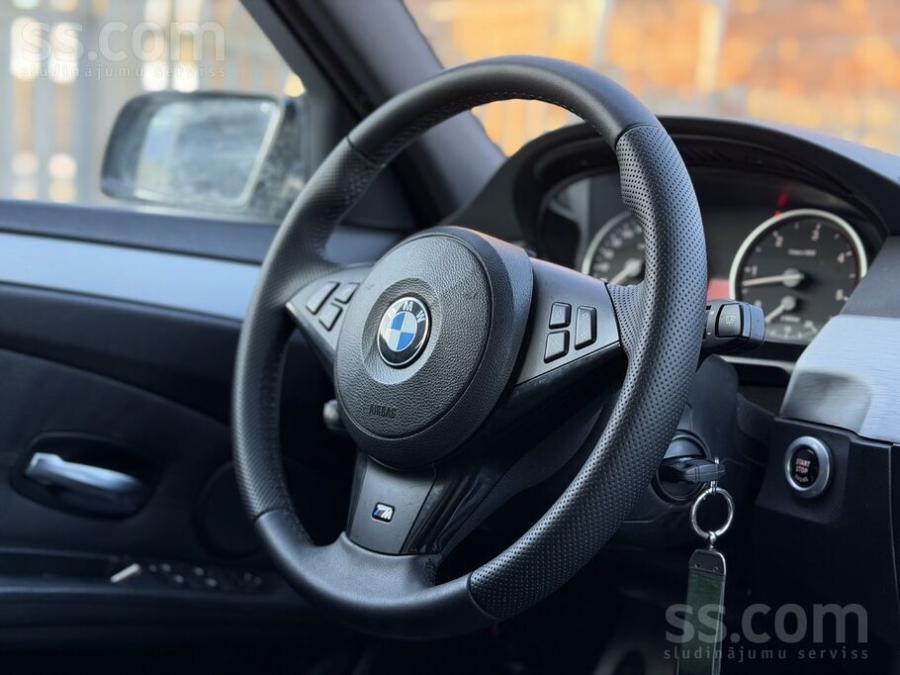 Melns BMW 530 2007 Rīga, ar dzinēja tilpumu 3.00 L un nobraukumu 334 tūkst. km par 8500 €, foto 11 vietnē AUTOMOTO.COM.LV