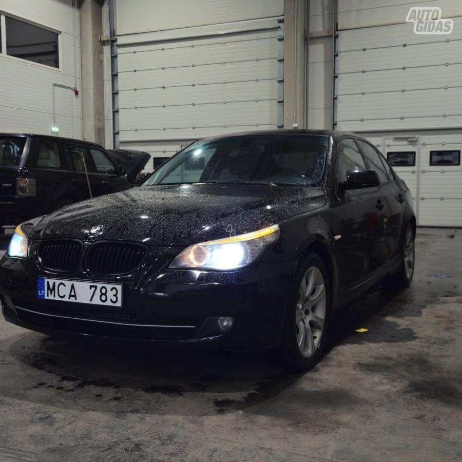 Black BMW 530 2007 in Klaipeda, with an engine capacity of 3.00 L and mileage of 365 thousand km for 5399 €, photo 6 on AUTOMOTO.COM.LV