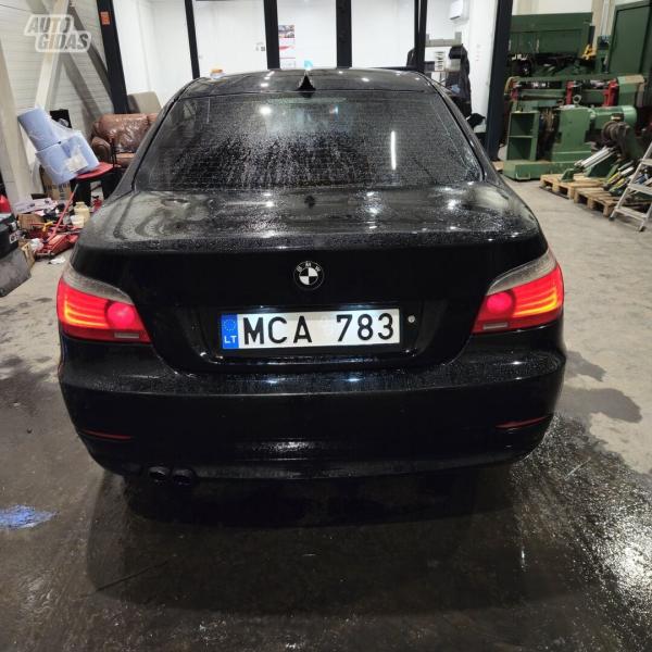 Black BMW 530 2007 in Klaipeda, with an engine capacity of 3.00 L and mileage of 365 thousand km for 5399 €, photo 8 on AUTOMOTO.COM.LV