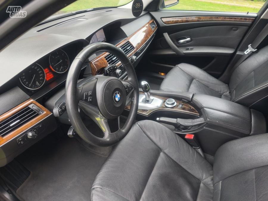 Melns BMW 530 2007 Kretinga, ar dzinēja tilpumu 3.00 L un nobraukumu 337 tūkst. km par 5900 €, foto 19 vietnē AUTOMOTO.COM.LV