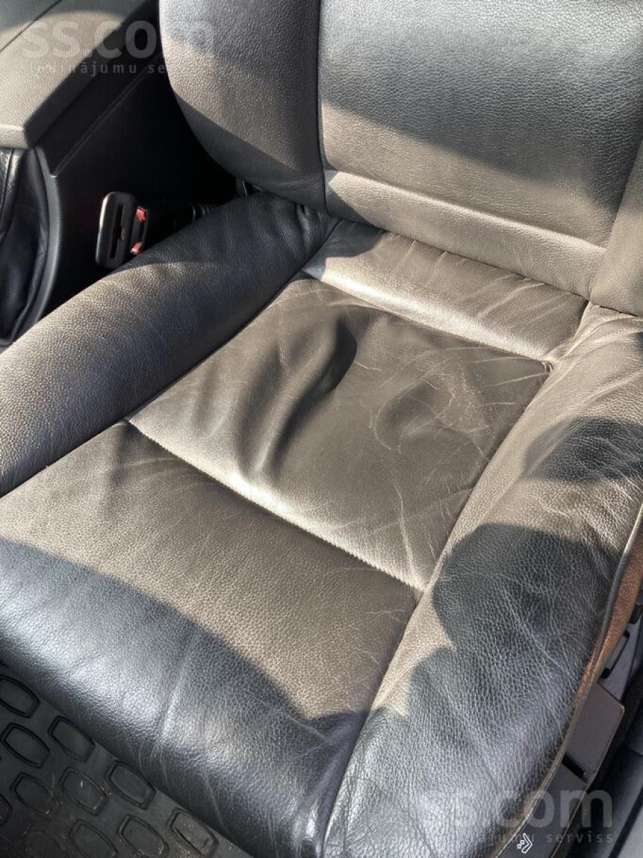 Melns BMW 530 2007 Rīga, ar dzinēja tilpumu 3.00 L un nobraukumu 395 tūkst. km par 3750 €, foto 10 vietnē AUTOMOTO.COM.LV