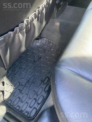Melns BMW 530 2007 Rīga, ar dzinēja tilpumu 3.00 L un nobraukumu 395 tūkst. km par 3750 €, foto 14 vietnē AUTOMOTO.COM.LV