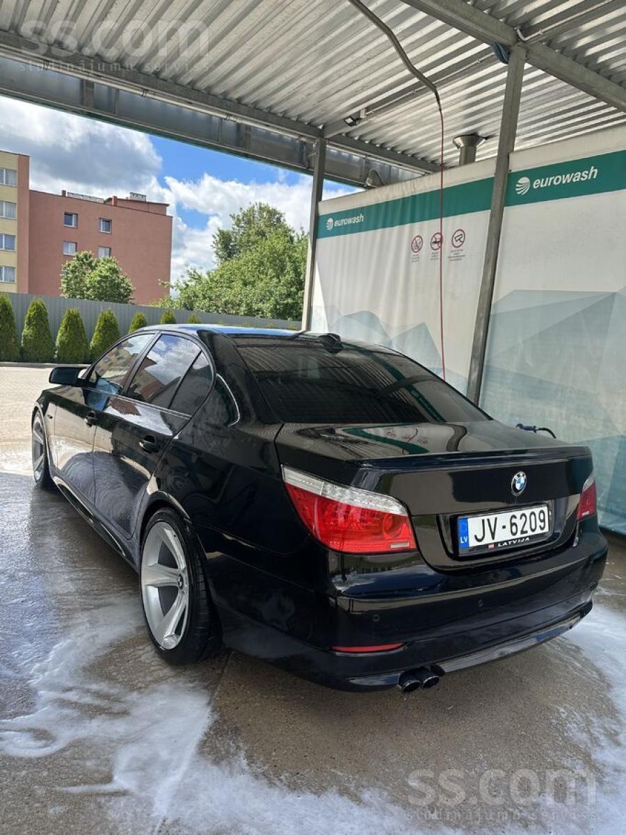 Melns BMW 530 2007 Ludza, ar dzinēja tilpumu 3.00 L un nobraukumu 350 tūkst. km par 5801 €, foto 4 vietnē AUTOMOTO.COM.LV