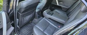 Black BMW 530 2007 in Ventspils, with an engine capacity of 3.00 L and mileage of 298 thousand km for 4350 €, photo 7 on AUTOMOTO.COM.LV