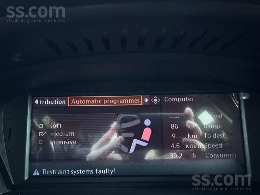 Black BMW 530 2007 in Riga, with an engine capacity of 3.00 L and mileage of 325 thousand km for 6490 €, photo 18 on AUTOMOTO.COM.LV