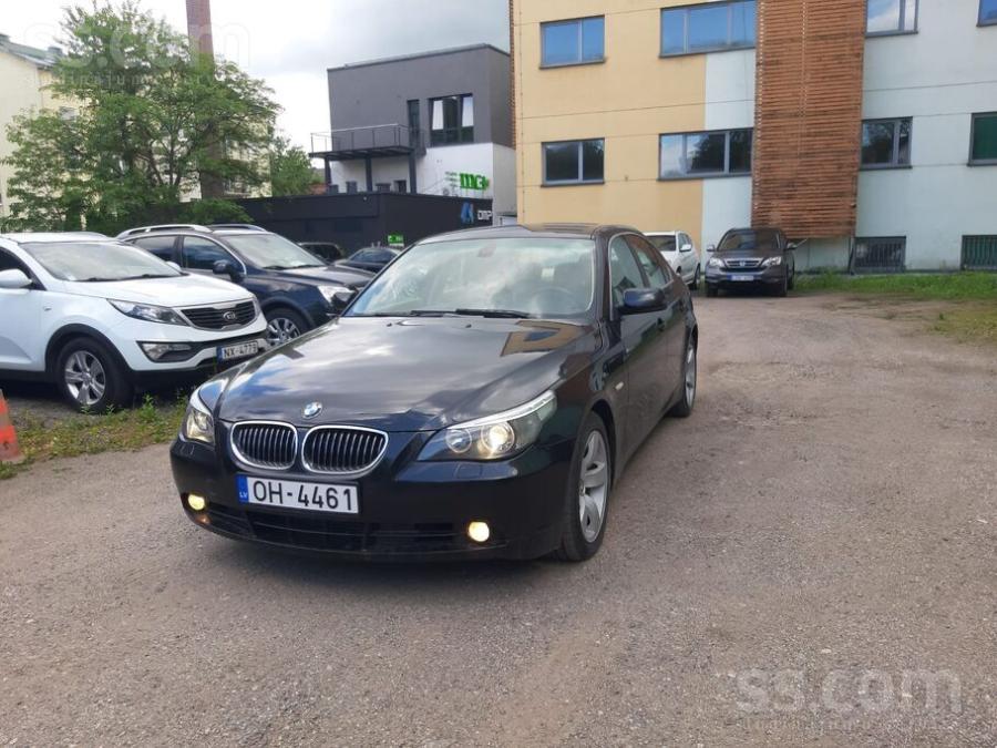 Melns BMW 530 2007 Daugavpils, ar dzinēja tilpumu 3.00 L un nobraukumu 0 tūkst. km par 6550 €, foto 24 vietnē AUTOMOTO.COM.LV