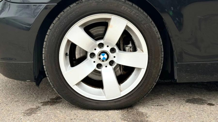 Melns BMW 530 2007 Rīga, ar dzinēja tilpumu 3.00 L un nobraukumu 237 tūkst. km par 6599 €, foto 10 vietnē AUTOMOTO.COM.LV