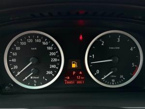 Melns BMW 530 2007 Rīga, ar dzinēja tilpumu 3.00 L un nobraukumu 237 tūkst. km par 6599 €, foto 13 vietnē AUTOMOTO.COM.LV