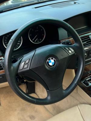 Melns BMW 530 2007 Rīga, ar dzinēja tilpumu 3.00 L un nobraukumu 237 tūkst. km par 6599 €, foto 15 vietnē AUTOMOTO.COM.LV