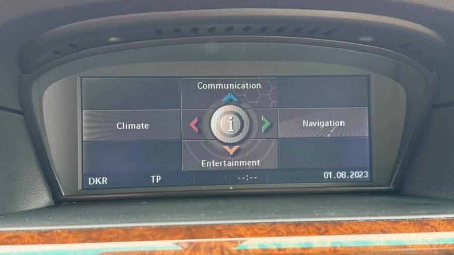 Melns BMW 530 2007 Rīga, ar dzinēja tilpumu 3.00 L un nobraukumu 237 tūkst. km par 6599 €, foto 20 vietnē AUTOMOTO.COM.LV