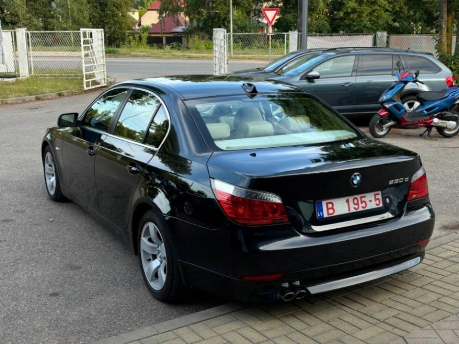 Melns BMW 530 2007 Rīga, ar dzinēja tilpumu 3.00 L un nobraukumu 237 tūkst. km par 6599 €, foto 29 vietnē AUTOMOTO.COM.LV
