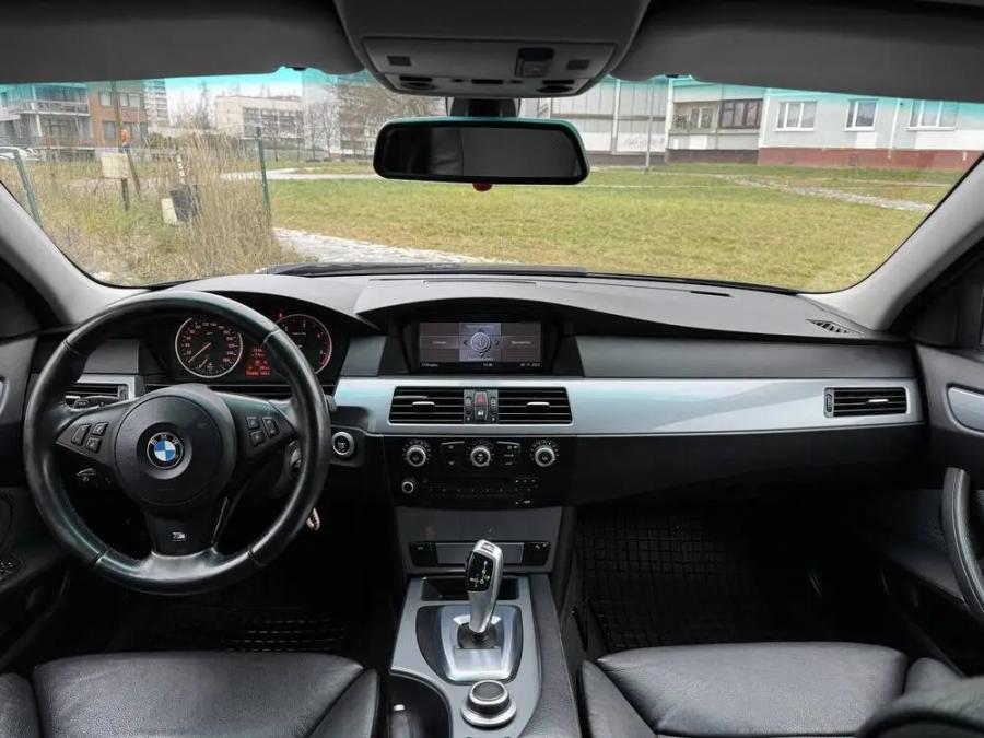 Melns BMW 530 2007 Rīga, ar dzinēja tilpumu 3.00 L un nobraukumu 359 tūkst. km par 5990 €, foto 6 vietnē AUTOMOTO.COM.LV
