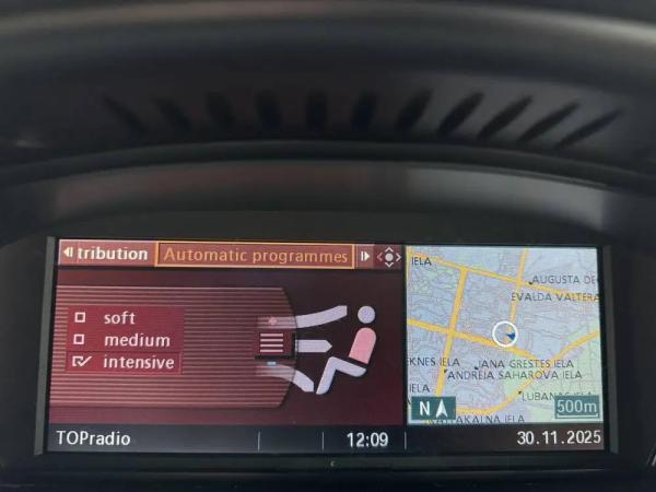 Black BMW 530 2007 in Riga, with an engine capacity of 3.00 L and mileage of 359 thousand km for 5990 €, photo 10 on AUTOMOTO.COM.LV