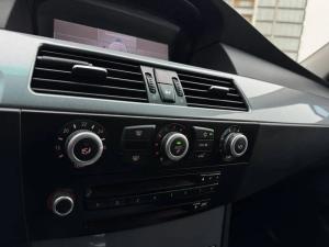 Melns BMW 530 2007 Rīga, ar dzinēja tilpumu 3.00 L un nobraukumu 359 tūkst. km par 5990 €, foto 17 vietnē AUTOMOTO.COM.LV