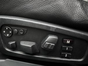 Melns BMW 530 2007 Rīga, ar dzinēja tilpumu 3.00 L un nobraukumu 359 tūkst. km par 5990 €, foto 21 vietnē AUTOMOTO.COM.LV