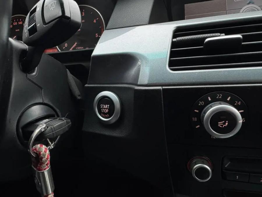Melns BMW 530 2007 Rīga, ar dzinēja tilpumu 3.00 L un nobraukumu 359 tūkst. km par 5990 €, foto 25 vietnē AUTOMOTO.COM.LV