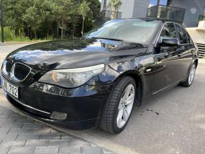 Melns BMW 530 2007 Viļņa, ar dzinēja tilpumu 2.99 L un nobraukumu 343 tūkst. km par 4600 €, foto  vietnē AUTOMOTO.COM.LV