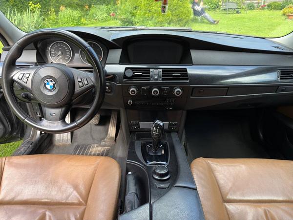 Black BMW 530 2007 in Tallinn, with an engine capacity of 3.00 L and mileage of 419 thousand km for 5500 €, photo 7 on AUTOMOTO.COM.LV