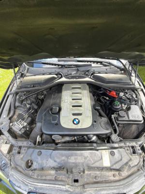 Black BMW 530 2007 in Tallinn, with an engine capacity of 3.00 L and mileage of 419 thousand km for 5500 €, photo 12 on AUTOMOTO.COM.LV