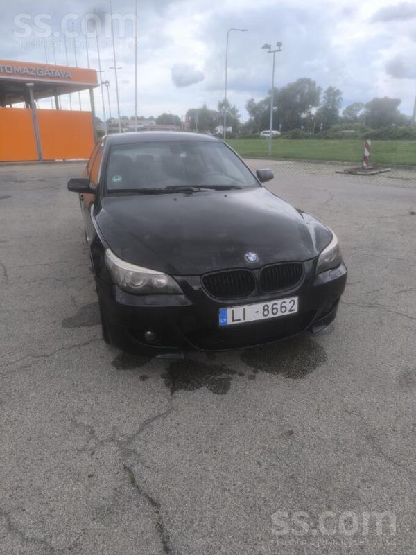 Black BMW 530 2007 in Riga, with an engine capacity of 3.00 L and mileage of 300 thousand km for 4300 €, photo 1 on AUTOMOTO.COM.LV