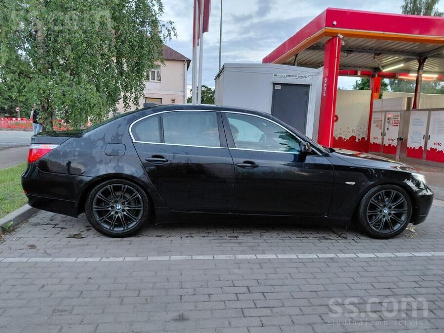 Черный БМВ 530 2007 в Рига, объемом двигателя 3.00 л и пробегом 297 тыс. км за 4000 €, фото 7 на AUTOMOTO.COM.LV