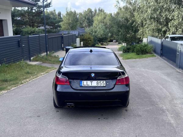 Melns BMW 530 2007 Viļņa, ar dzinēja tilpumu 2.99 L un nobraukumu 433 tūkst. km par 4300 €, foto 3 vietnē AUTOMOTO.COM.LV