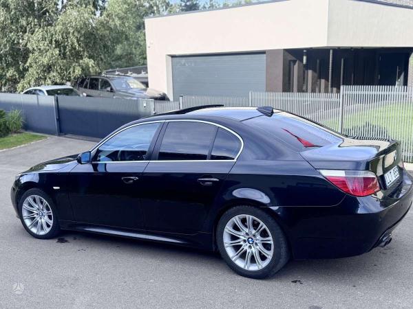 Melns BMW 530 2007 Viļņa, ar dzinēja tilpumu 2.99 L un nobraukumu 433 tūkst. km par 4300 €, foto 4 vietnē AUTOMOTO.COM.LV