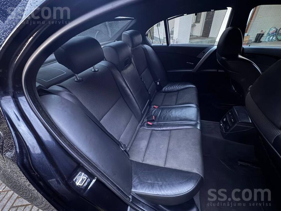 Black BMW 530 2007 in Riga, with an engine capacity of 3.00 L and mileage of 276 thousand km for 6000 €, photo 18 on AUTOMOTO.COM.LV