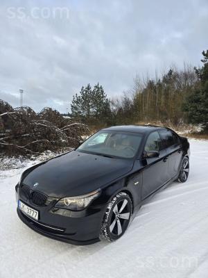 Black BMW 530 2008 in Daugavpils, with an engine capacity of 3.00 L and mileage of 240 thousand km for 5950 €, photo 2 on AUTOMOTO.COM.LV