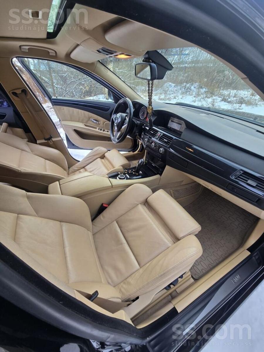 Black BMW 530 2008 in Daugavpils, with an engine capacity of 3.00 L and mileage of 240 thousand km for 5950 €, photo 8 on AUTOMOTO.COM.LV