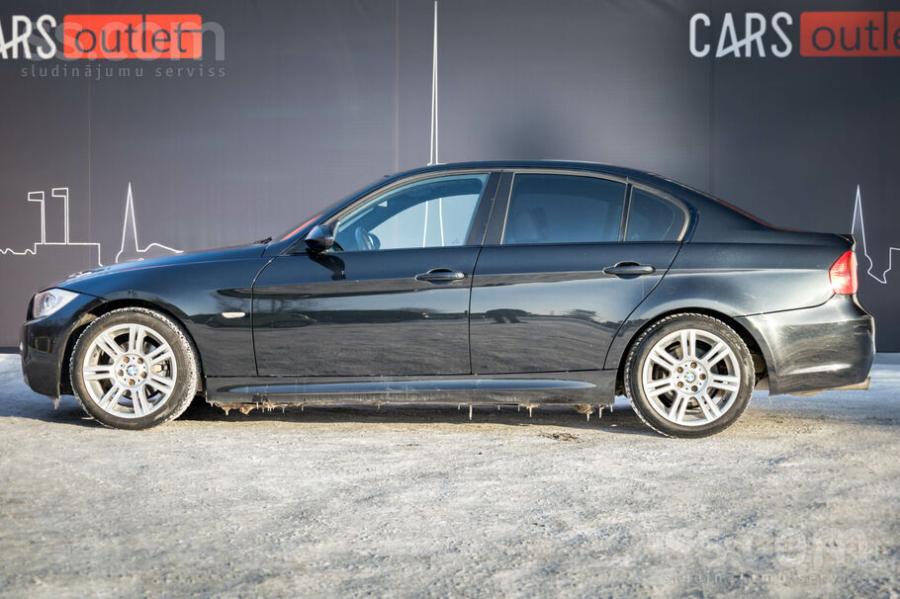 Black BMW 530 2008 in Riga, with an engine capacity of 2.00 L and mileage of 241 thousand km for 4990 €, photo 5 on AUTOMOTO.COM.LV