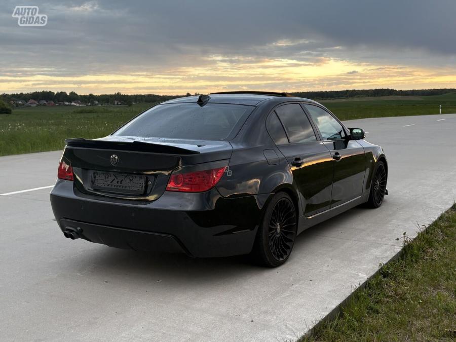 Black BMW 530 2008 in Klaipeda, with an engine capacity of 3.00 L and mileage of 370 thousand km for 6950 €, photo 8 on AUTOMOTO.COM.LV