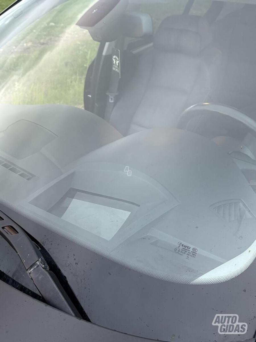Black BMW 530 2008 in Klaipeda, with an engine capacity of 3.00 L and mileage of 370 thousand km for 6950 €, photo 17 on AUTOMOTO.COM.LV