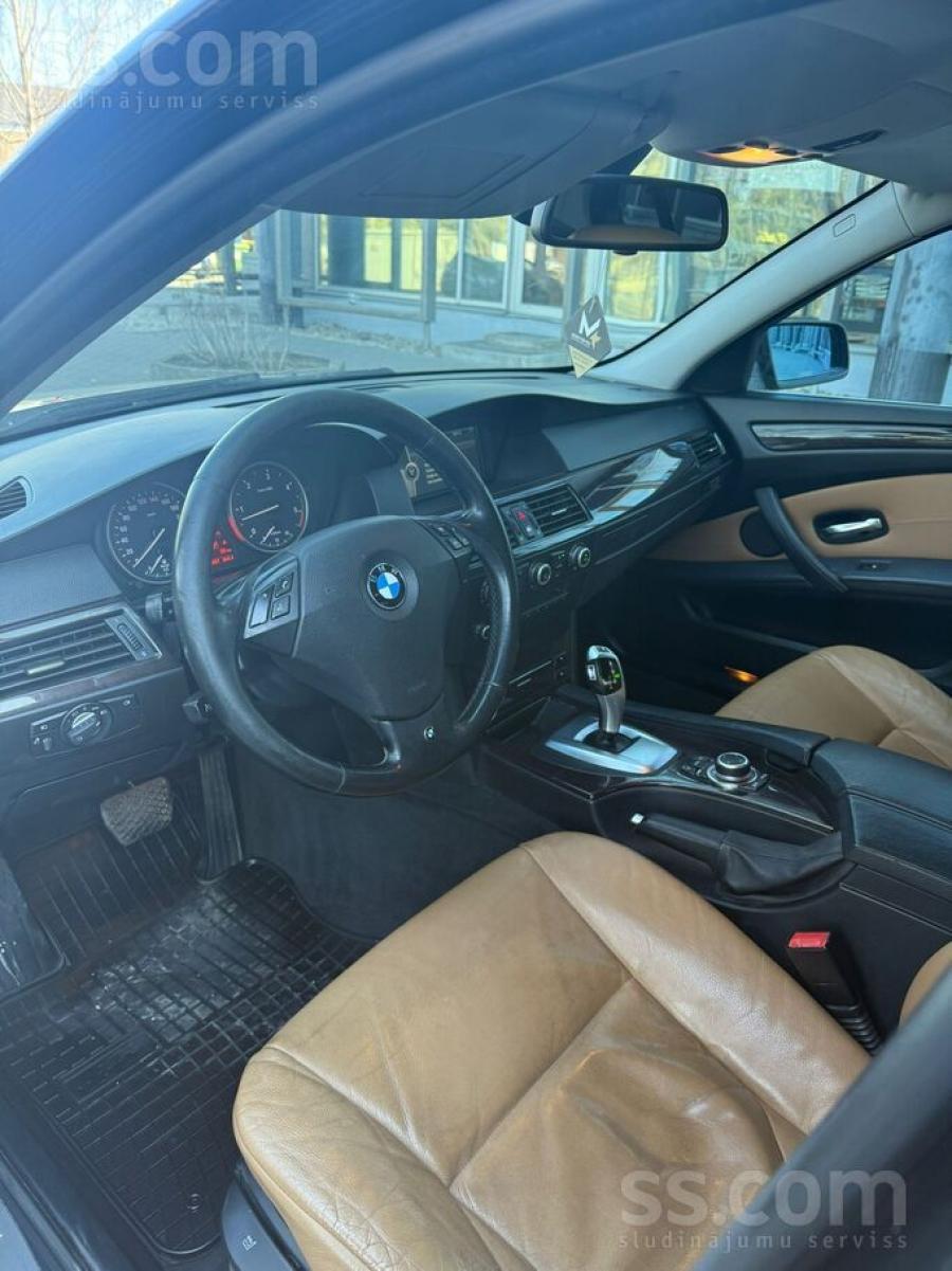 Melns BMW 530 2008 Rīga, ar dzinēja tilpumu 3.00 L un nobraukumu 0 tūkst. km par 4900 €, foto 4 vietnē AUTOMOTO.COM.LV