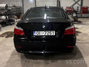 Melns BMW 530 2008 Bauska, ar dzinēja tilpumu 3.00 L un nobraukumu 285 tūkst. km par 6000 €, foto 4 vietnē AUTOMOTO.COM.LV