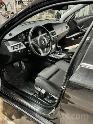 Melns BMW 530 2008 Bauska, ar dzinēja tilpumu 3.00 L un nobraukumu 285 tūkst. km par 6000 €, foto 16 vietnē AUTOMOTO.COM.LV