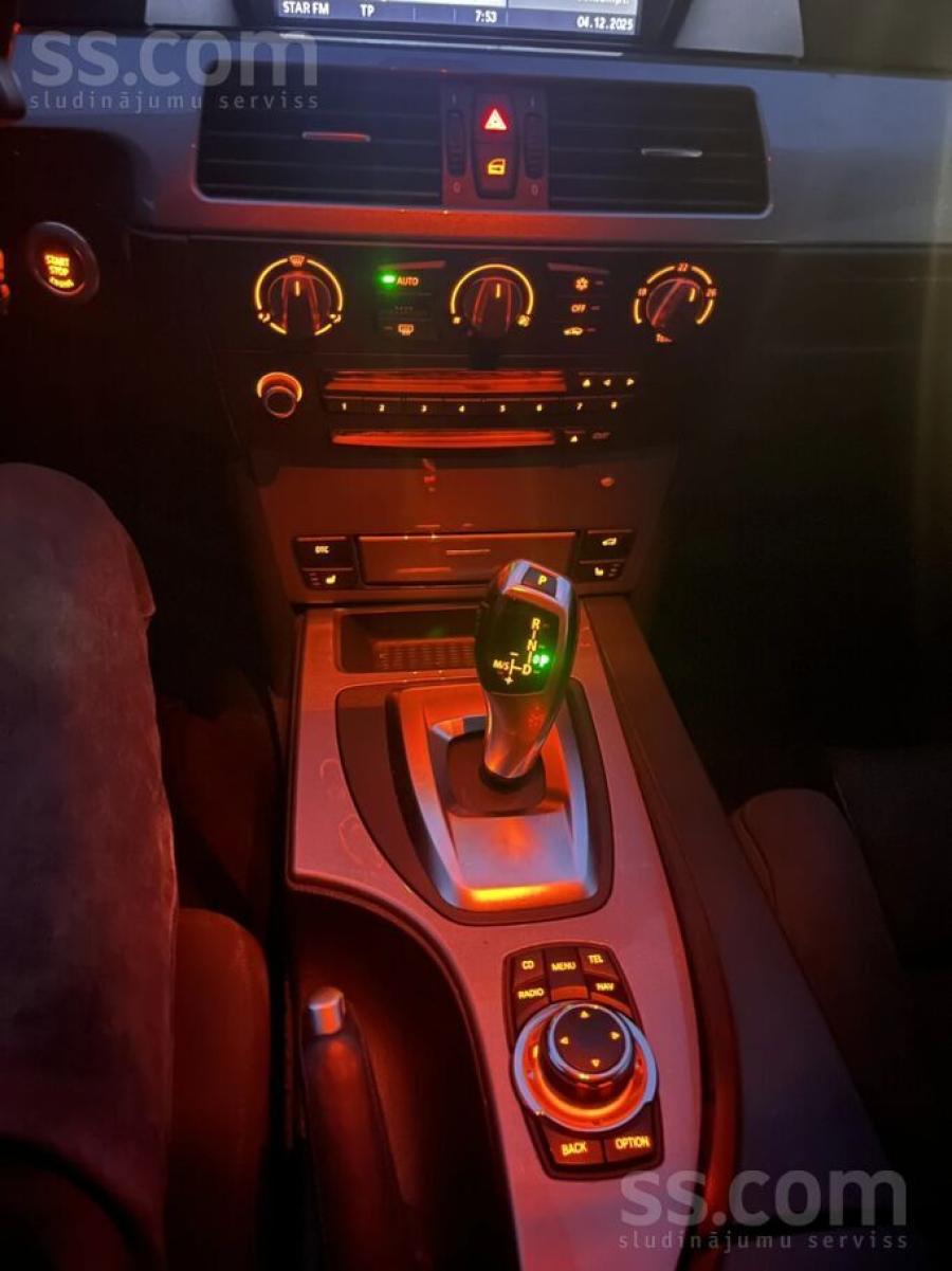 Melns BMW 530 2008 Bauska, ar dzinēja tilpumu 3.00 L un nobraukumu 285 tūkst. km par 6000 €, foto 18 vietnē AUTOMOTO.COM.LV