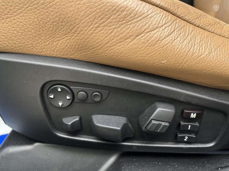Melns BMW 530 2008 Viļņa, ar dzinēja tilpumu 2.99 L un nobraukumu 392 tūkst. km par 5500 €, foto 13 vietnē AUTOMOTO.COM.LV