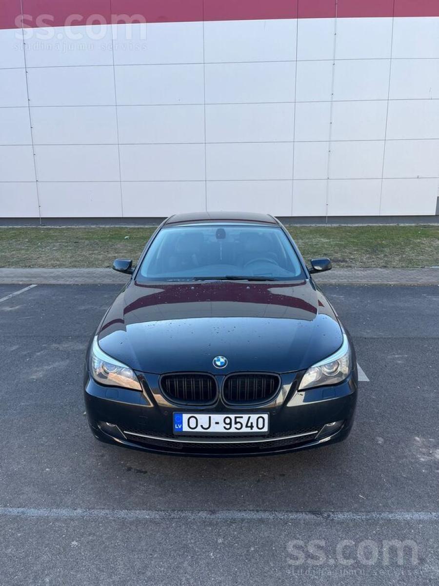 Melns BMW 530 2008 Bauska, ar dzinēja tilpumu 3.00 L un nobraukumu 490 tūkst. km par 6100 €, foto 4 vietnē AUTOMOTO.COM.LV