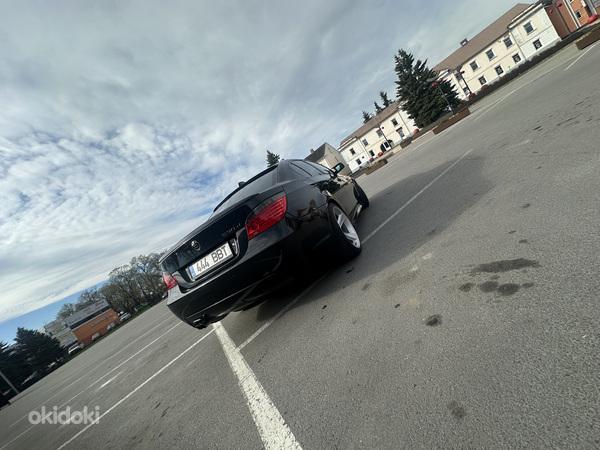 Black BMW 530 2008 in Johvi, with an engine capacity of 0.00 L and mileage of 272 thousand km for 10000 €, photo 1 on AUTOMOTO.COM.LV