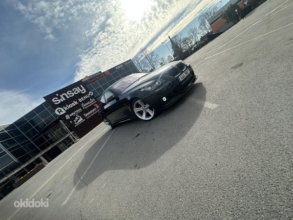 Black BMW 530 2008 in Johvi, with an engine capacity of 0.00 L and mileage of 272 thousand km for 10000 €, photo 10 on AUTOMOTO.COM.LV