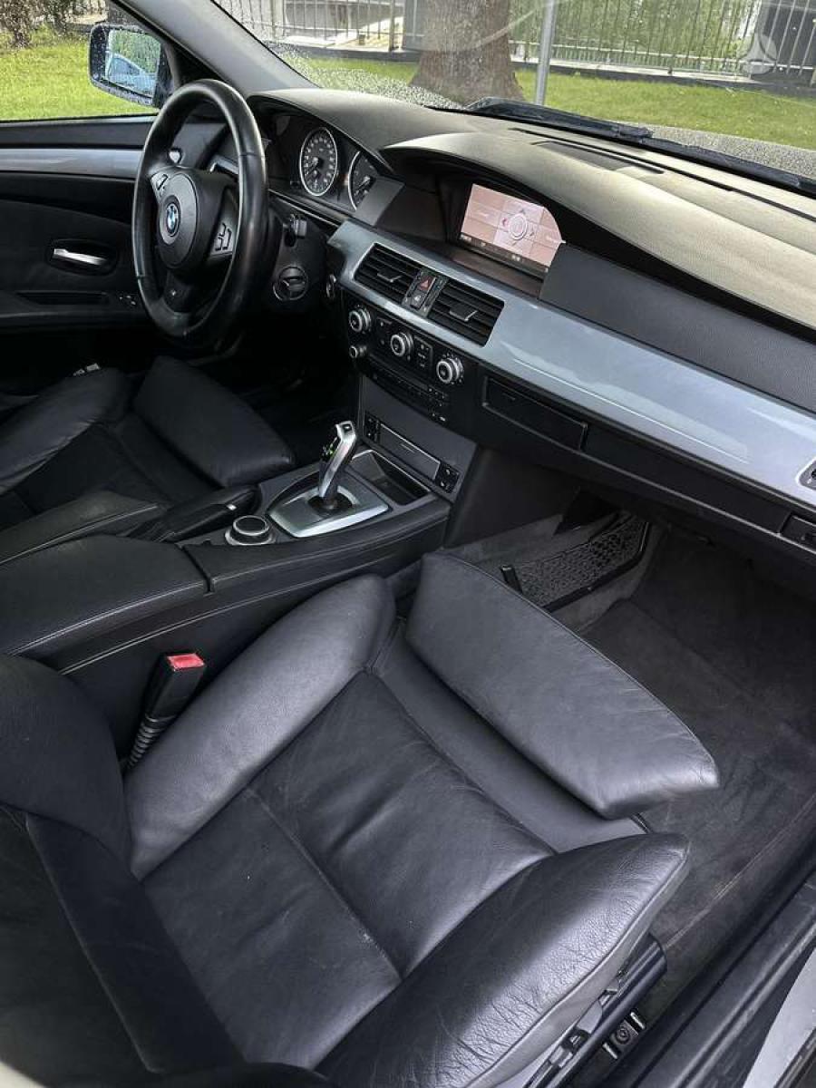 Melns BMW 530 2008 Viļņa, ar dzinēja tilpumu 2.99 L un nobraukumu 368 tūkst. km par 7000 €, foto 11 vietnē AUTOMOTO.COM.LV