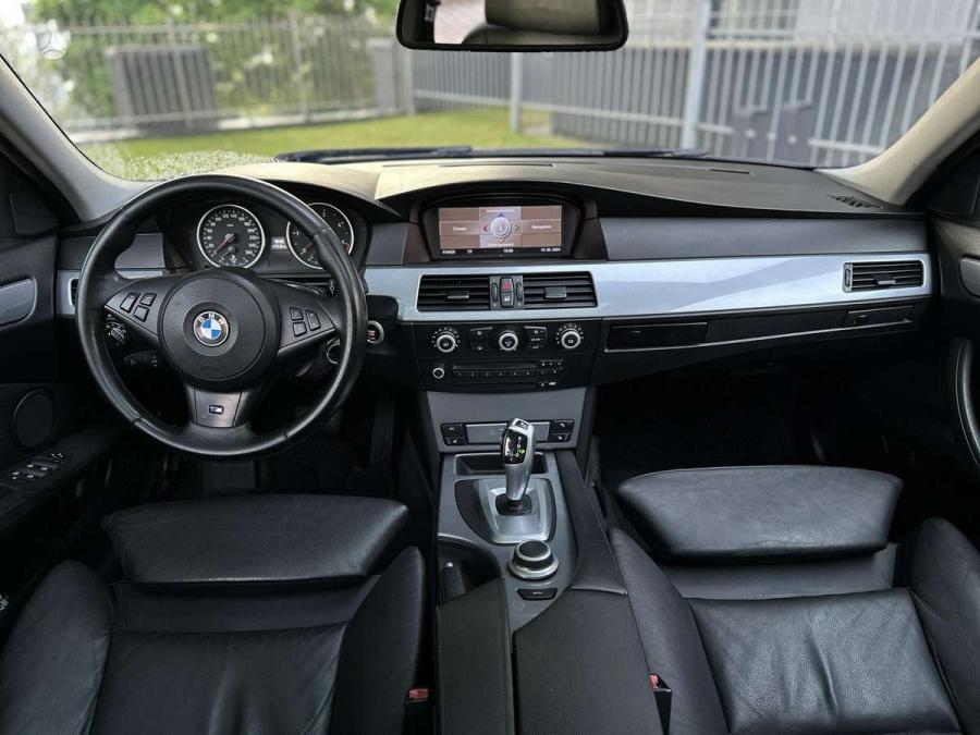 Melns BMW 530 2008 Viļņa, ar dzinēja tilpumu 2.99 L un nobraukumu 368 tūkst. km par 7000 €, foto 12 vietnē AUTOMOTO.COM.LV