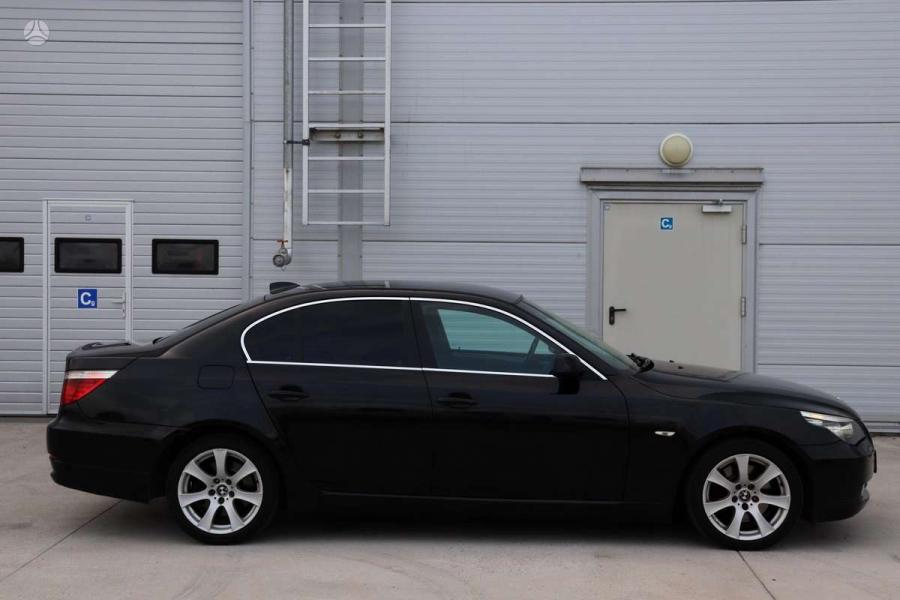 Black BMW 530 2008 in Klaipeda, with an engine capacity of 2.99 L and mileage of 249 thousand km for 5800 €, photo 7 on AUTOMOTO.COM.LV