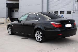 Black BMW 530 2008 in Klaipeda, with an engine capacity of 2.99 L and mileage of 249 thousand km for 5800 €, photo 9 on AUTOMOTO.COM.LV