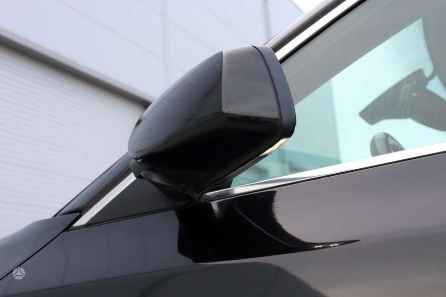 Black BMW 530 2008 in Klaipeda, with an engine capacity of 2.99 L and mileage of 249 thousand km for 5800 €, photo 17 on AUTOMOTO.COM.LV