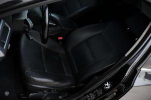 Black BMW 530 2008 in Klaipeda, with an engine capacity of 2.99 L and mileage of 249 thousand km for 5800 €, photo 22 on AUTOMOTO.COM.LV
