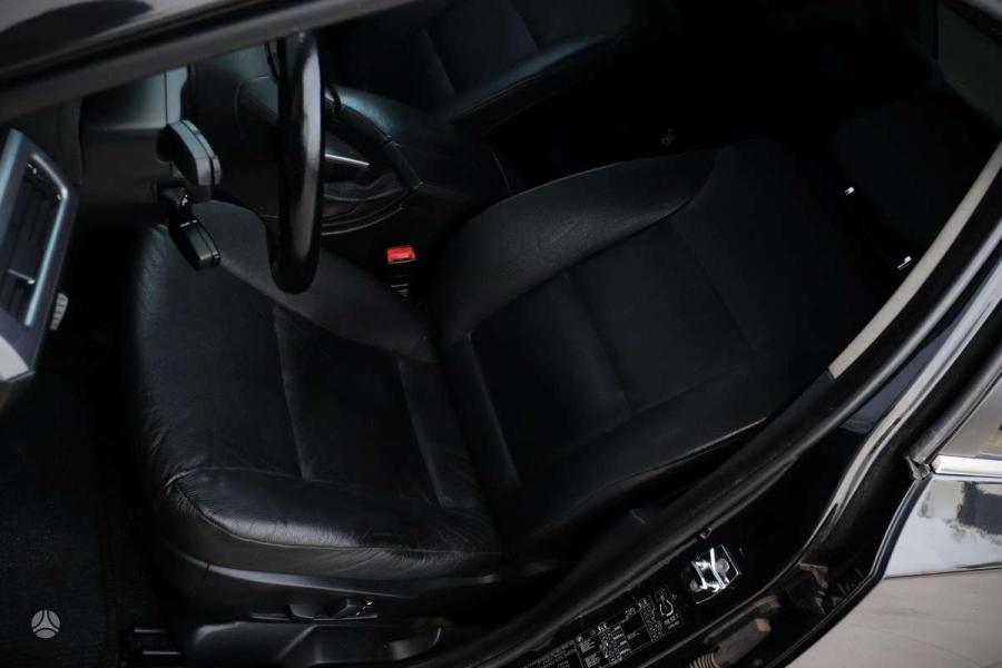 Black BMW 530 2008 in Klaipeda, with an engine capacity of 2.99 L and mileage of 249 thousand km for 5800 €, photo 22 on AUTOMOTO.COM.LV