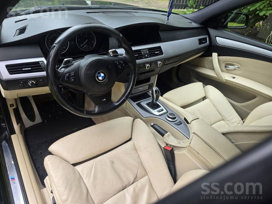 Black BMW 530 2008 in Riga, with an engine capacity of 3.00 L and mileage of 297 thousand km for 7700 €, photo 4 on AUTOMOTO.COM.LV